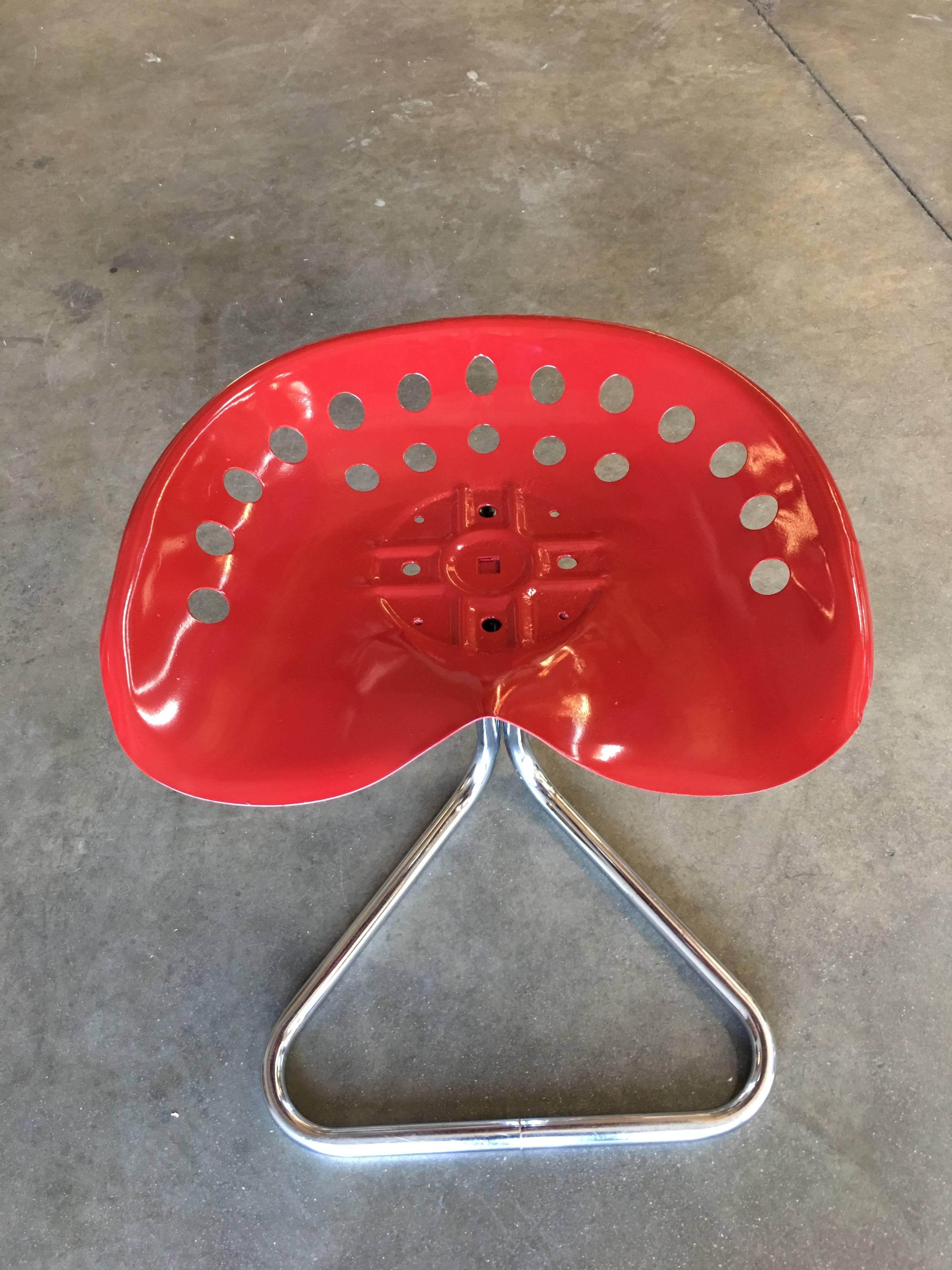 Rare Red Rodney Kinsman T7 Tractor Stools for OMK, Pair at 1stDibs