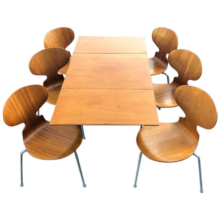 Rare Set of Six Arne Jacobsen Ant Chairs with Drop-Leaf Table For Sale ...