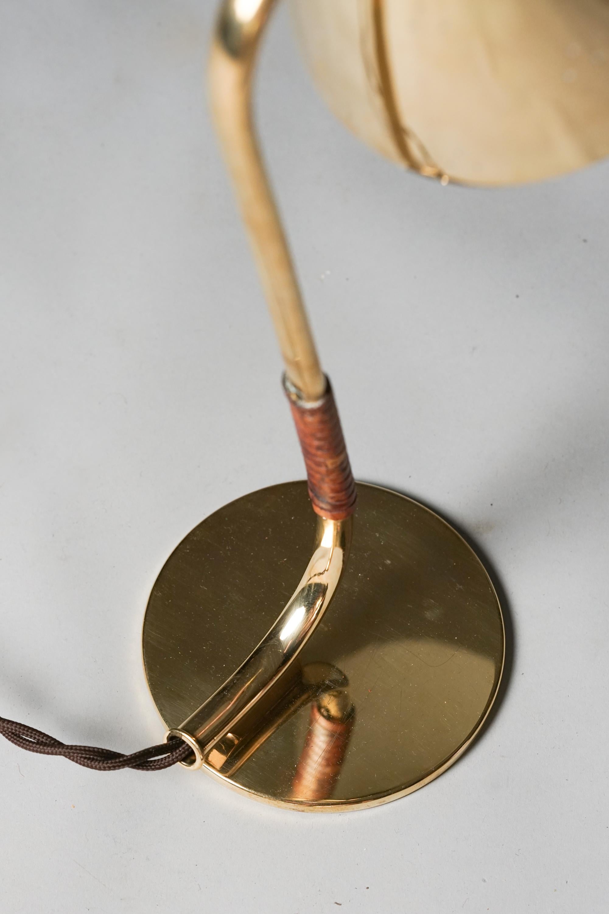 Rare Table Lamp Model 9212, Paavo Tynell, 1940s For Sale at 1stDibs