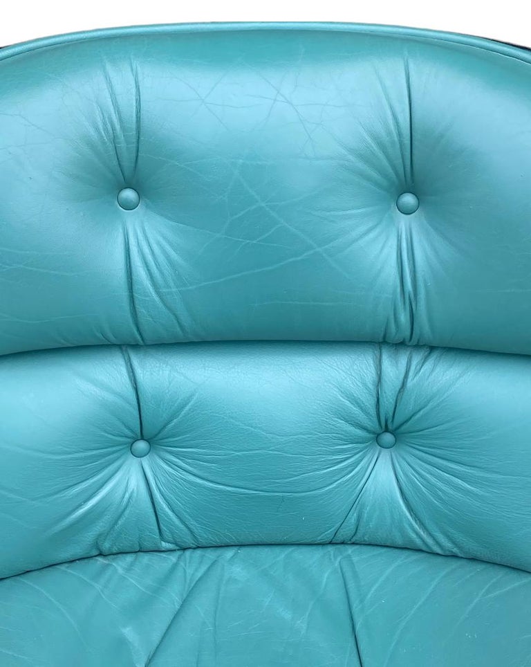 Rare Teal Charles Pollock for Knoll Leather Office Chair For Sale at ...