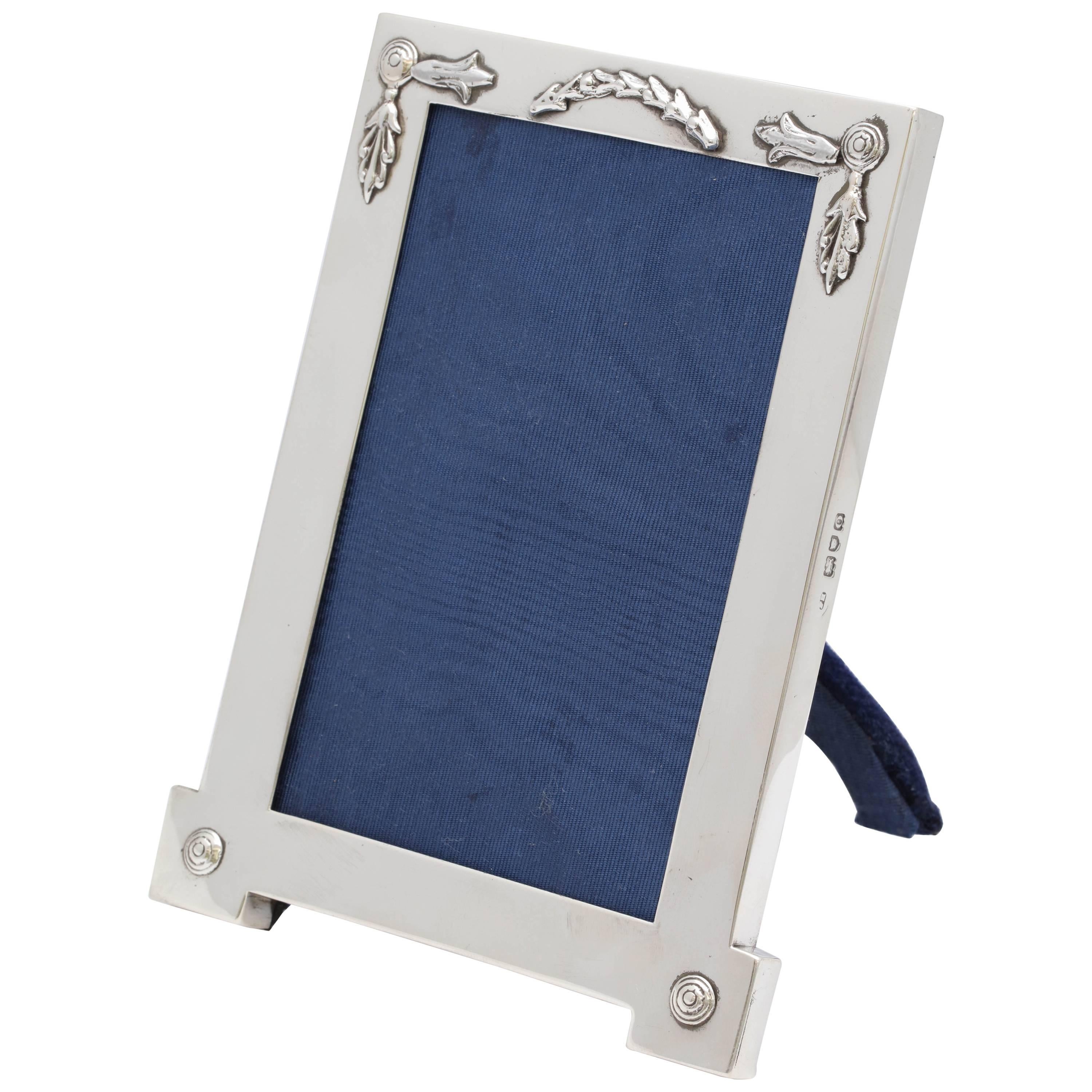 Early 1900s Picture Frames - 86 For Sale at 1stdibs