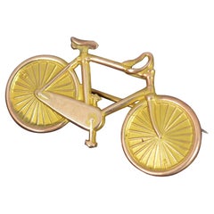 Rare Antique Boucheron 15 Carat Gold Fly Insect Brooch For Sale at 1stDibs