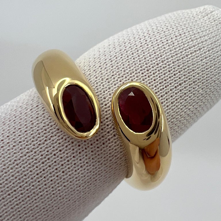 Rare Vintage Cartier Deep Red Ruby Ellipse Oval Cut 18k Gold Bypass Split Ring For Sale at 1stDibs