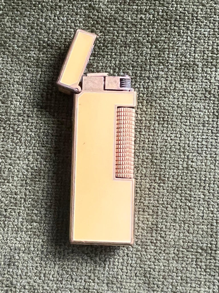 Iconic Rare Vintage Dunhill Gold Plated and Yellow Lacquer Swiss Made ...