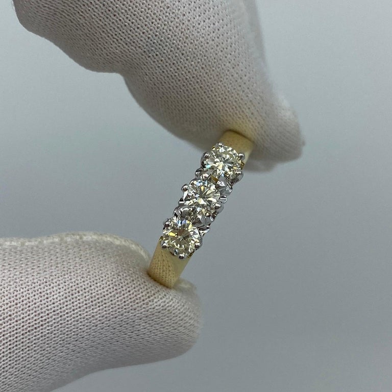 Rare Vintage GRAFF 0.75ct White Diamond Trilogy Three-Stone 18 Karat ...