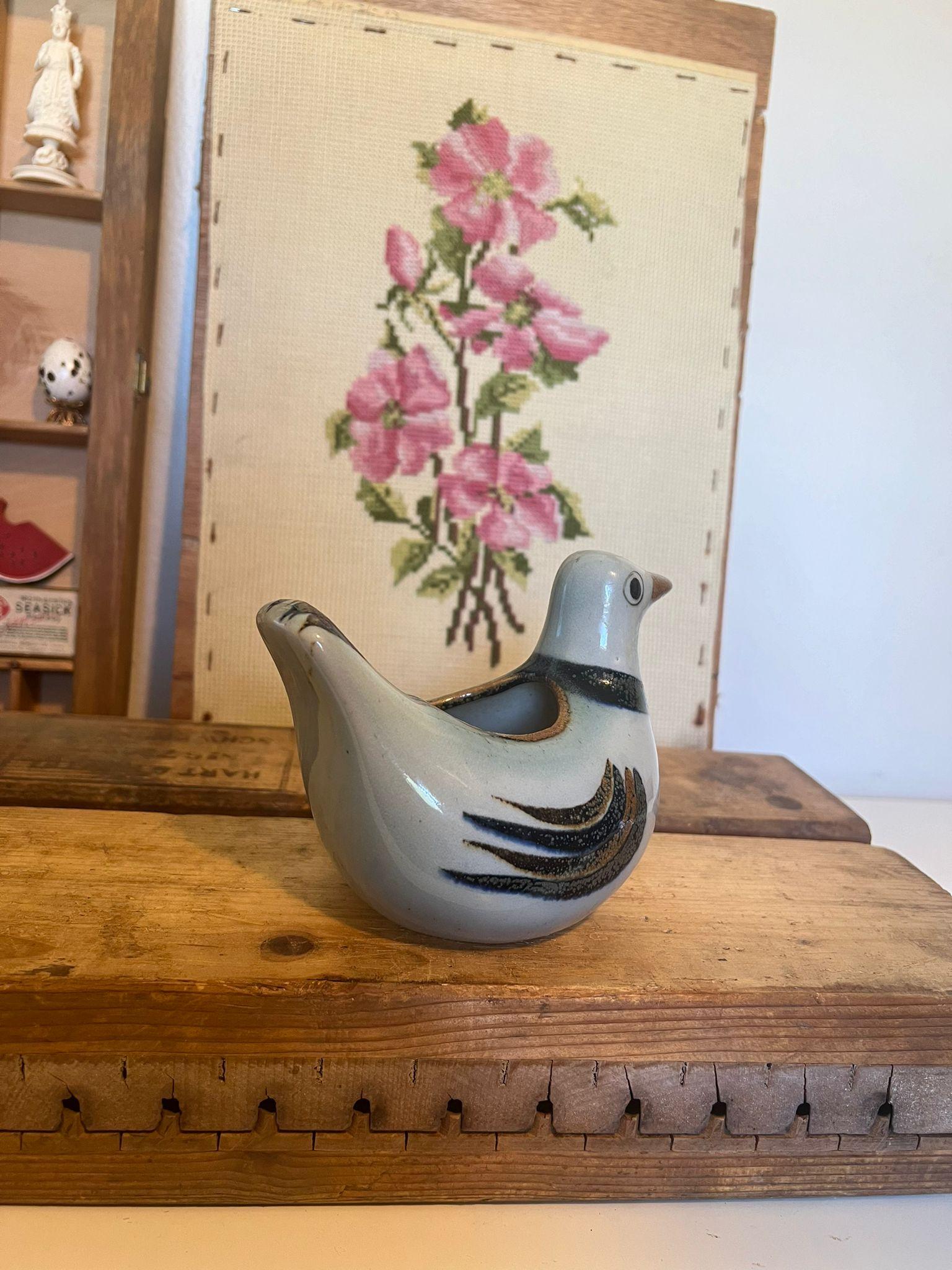 Rare Vintage Pottery Bird Ken Edwards style For Sale at 1stDibs