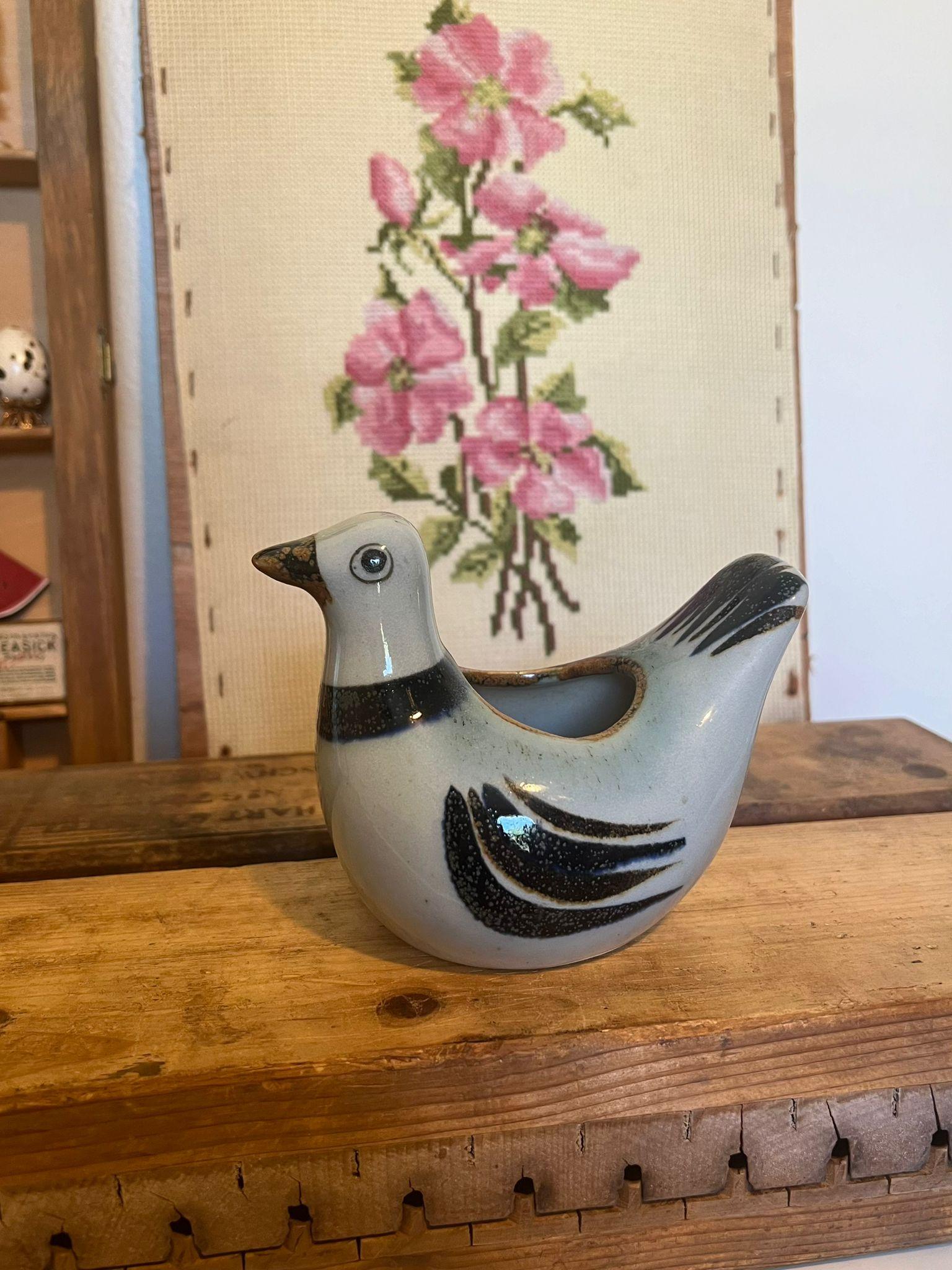 Rare Vintage Pottery Bird Ken Edwards style For Sale at 1stDibs