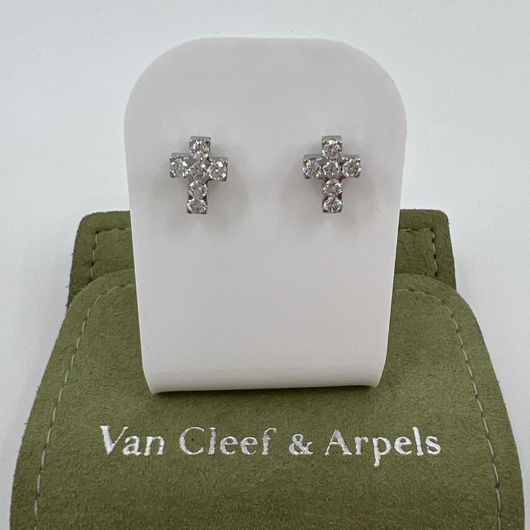 Rare Vintage Van Cleef and Arpels Mini Cross Diamond 18K White Gold ...