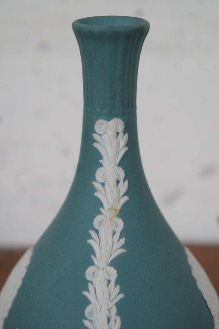 Rare Wedgwood Jasperware Teal Green Jasperware Shell Bud Vase and ...