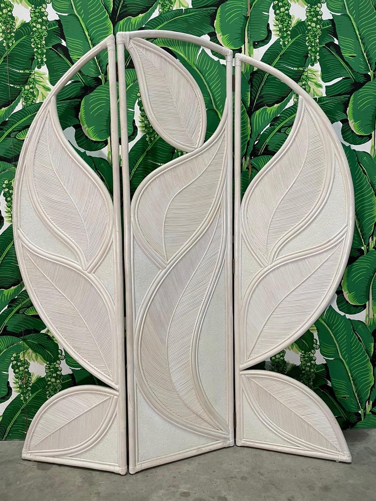 Rattan Split Reed Bamboo Folding Screen Room Divider For Sale at 1stDibs