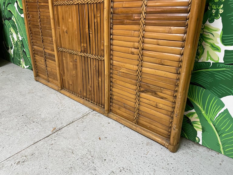 Rattan Split Reed Rising Sun Queen Size Headboard For Sale at 1stDibs