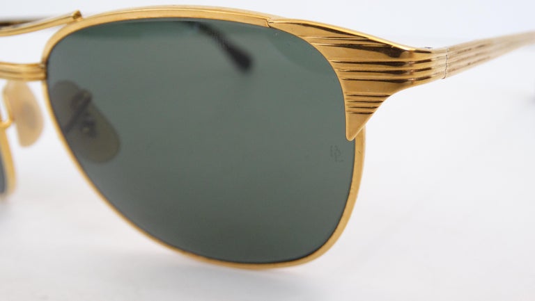 Ray Ban 1950s Signet Gold Frame Sunglasses at 1stDibs | ray ban signet