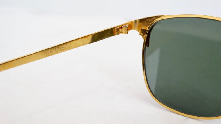 Ray Ban 1950s Signet Gold Frame Sunglasses at 1stDibs | ray ban signet