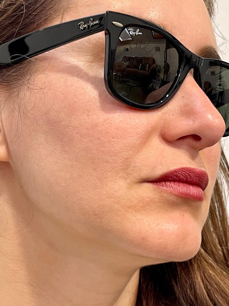 Ray-Ban RB2140 ORIGINAL WAYFARER CLASSIC Black/Green Classic For Sale at 1stDibs