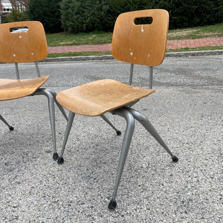 Raymond Loewy for Brunswick Stacking Side Chairs For Sale at 1stDibs