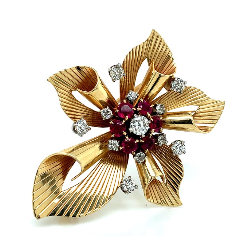 Raymond Yard Flower Ruby Diamond Gold Brooch For Sale at 1stDibs