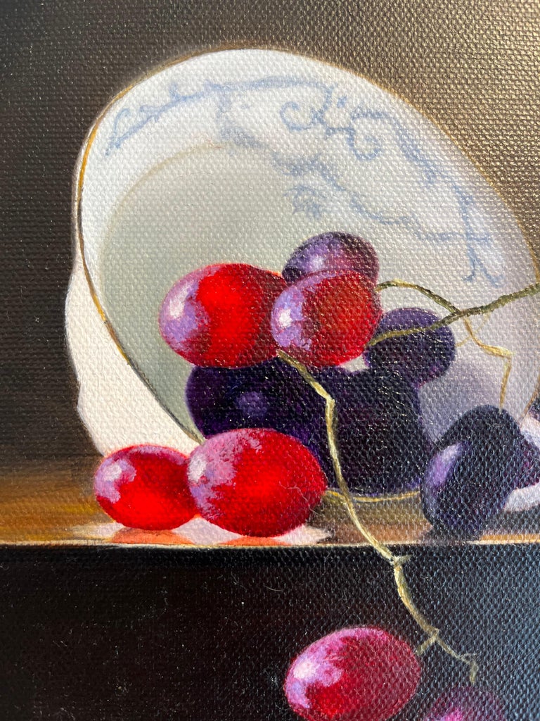 Rebecca Ritchie - Teacup with Grapes - dutch contemporary still life ...