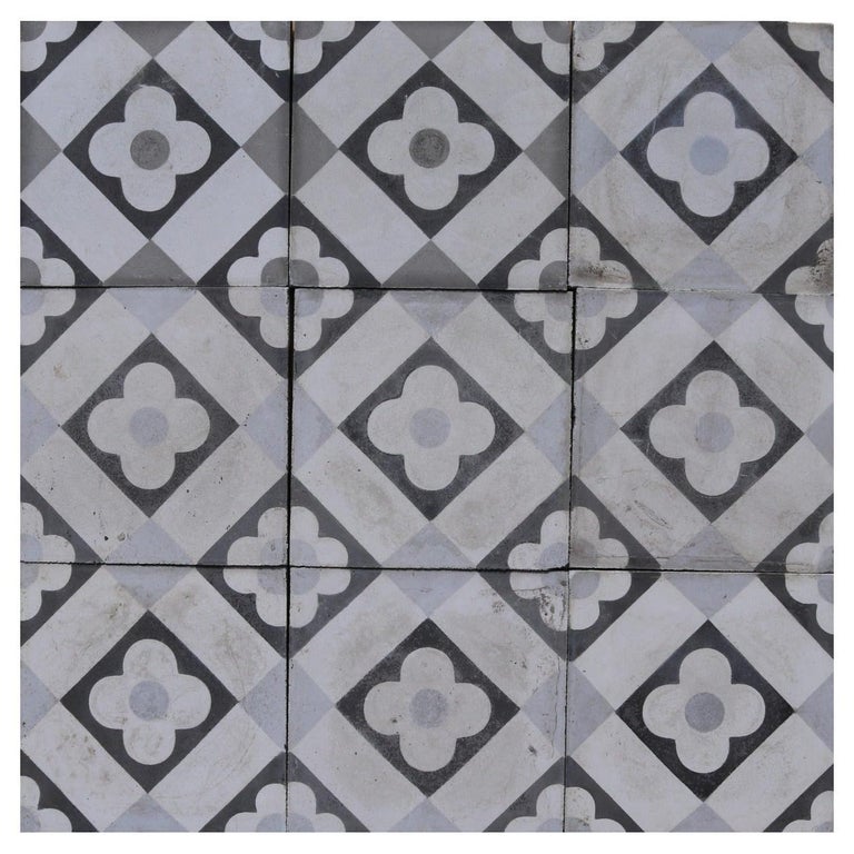 Reclaimed Floor Tiles 1.68 m2 (18 ft2) For Sale at 1stDibs