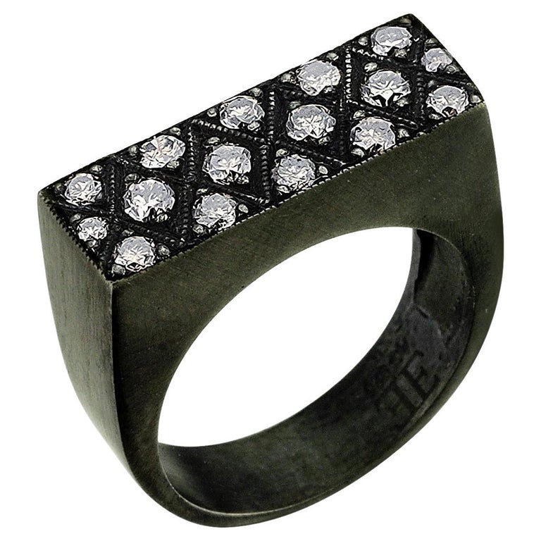 Rectangle Signet Ring with Champagne Pave Diamond For Sale at 1stDibs