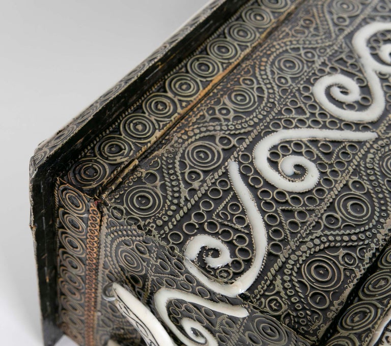 Rectangular Decorative Box with Lid and Circular Motifs For Sale at 1stDibs