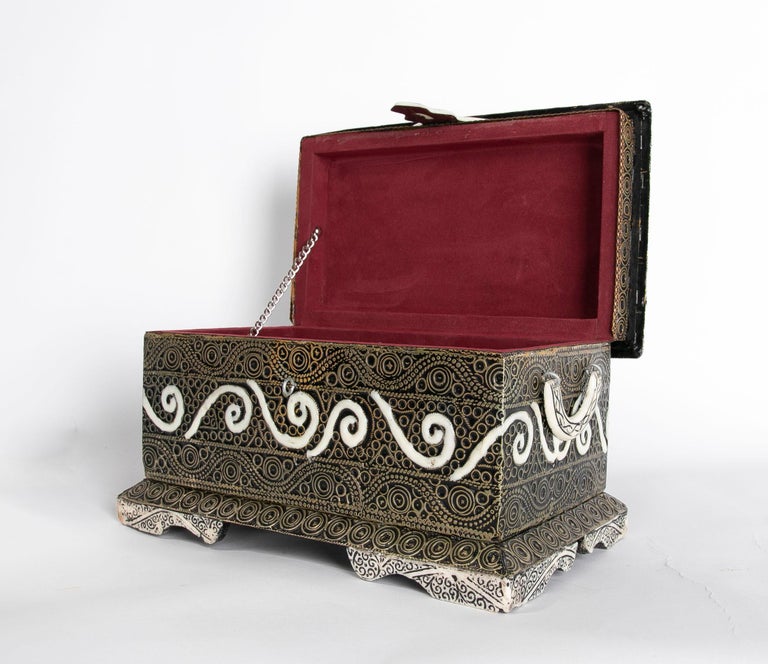 Rectangular Decorative Box with Lid and Circular Motifs For Sale at 1stDibs