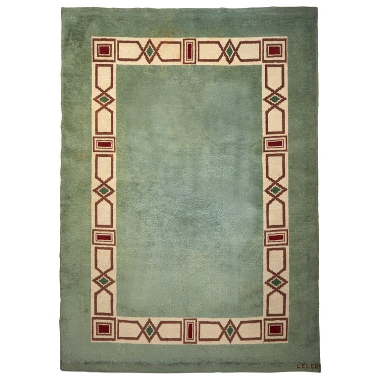 Rectangular Rug For Sale at 1stDibs