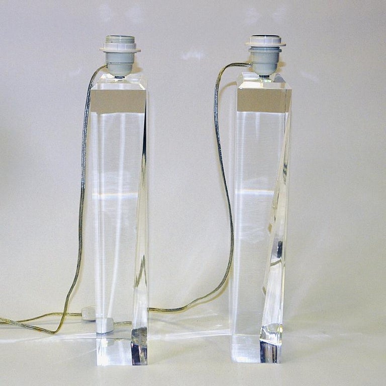 Rectangular Vintage Clear Acrylic Glass Tablelamp Pair 1970s For Sale ...