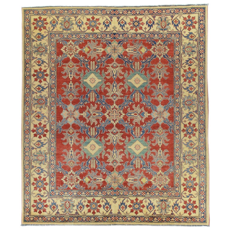 Red and Blue Traditional Wool Area Rug For Sale at 1stDibs