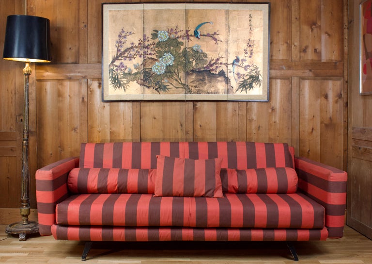 Red and Purple Sofa in Fabric from 1970 For Sale at 1stDibs