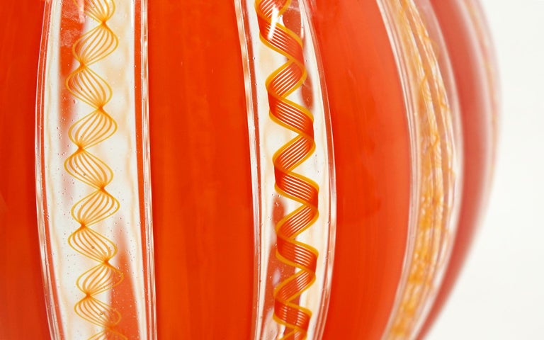 Red Art Glass Vase by Sam Stang, 1986, Signed For Sale at 1stDibs