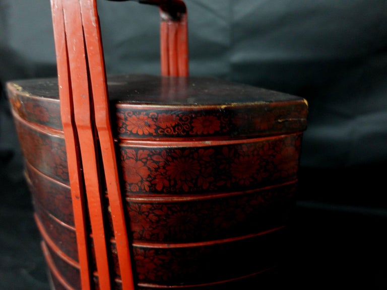 Red/Black-Lacquered Fan-Shape Five-Case Lunch Box, Ric.00034 For Sale ...