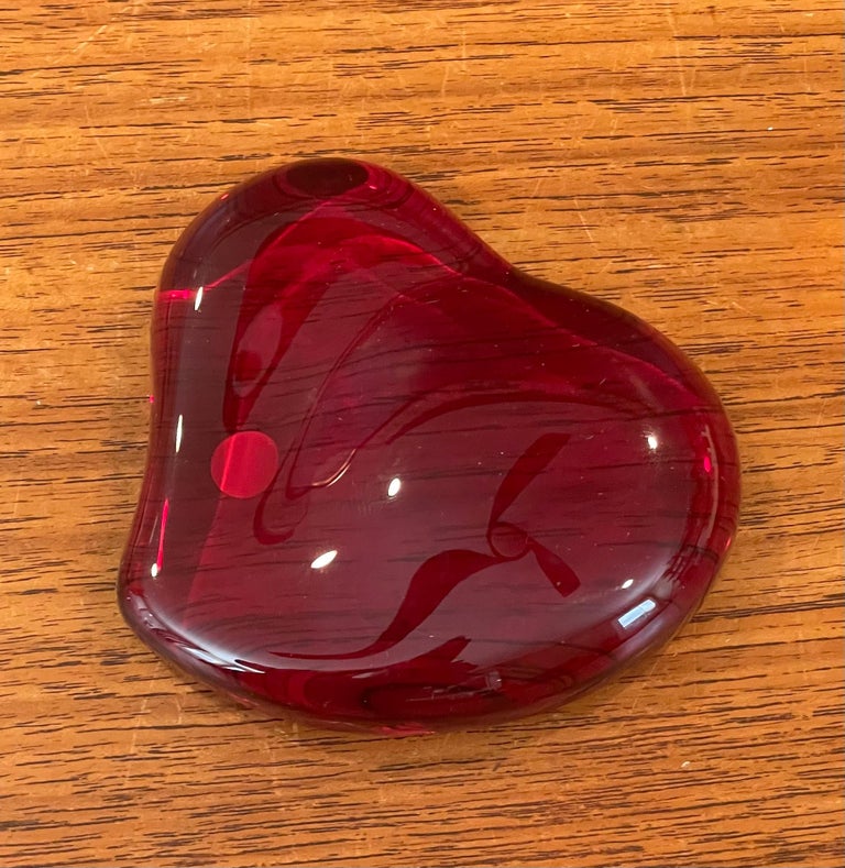 Red Crystal Heart Art Glass Paperweight by Elsa Peretti for Tiffany and ...