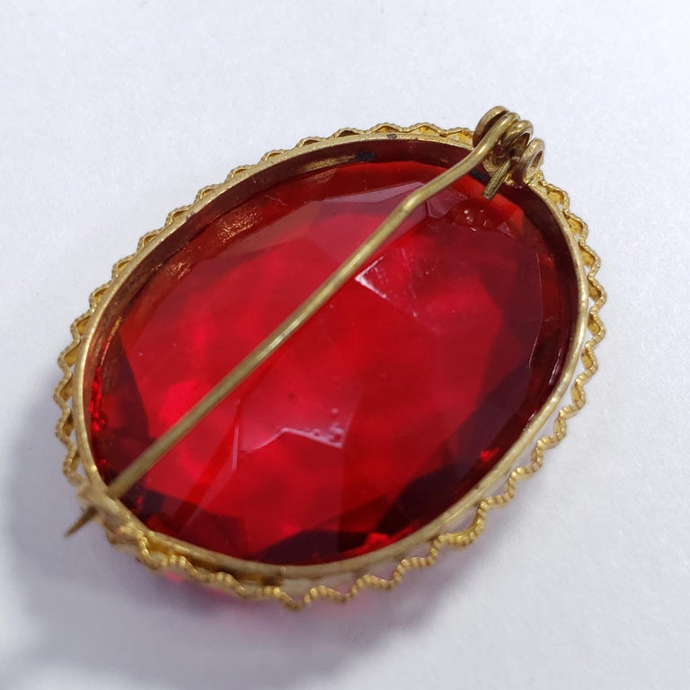 Red Crystal Open Back Victorian Pin Brooch in Decorative Bezel For Sale ...