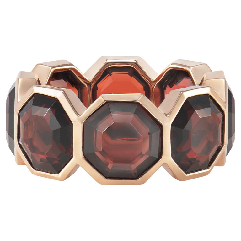 Customizable Red Garnet Russell Ring in 18 Karat Rose Gold For Sale at ...