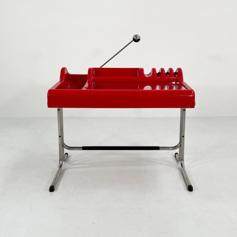 Red Orix Desk by Vittorio Parigi and Nani Prina for Molteni, 1970s at ...
