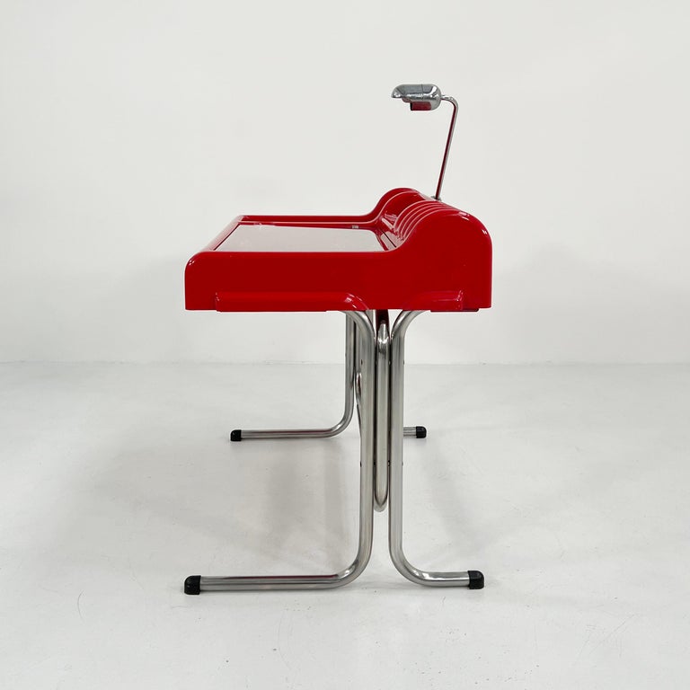 Red Orix Desk by Vittorio Parigi and Nani Prina for Molteni, 1970s at ...
