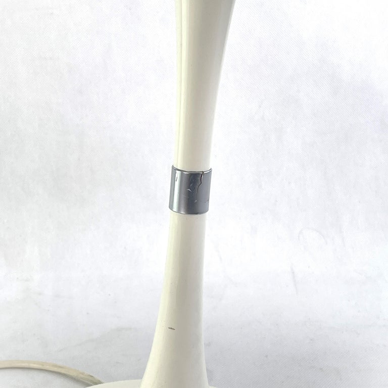 Red Vintage Mushroom Desk Lamp from Siemens, Modell Siform, 1960s For ...