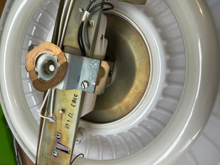 Red Vintage Mushroom Desk Lamp from Siemens, Modell Siform, 1960s For ...