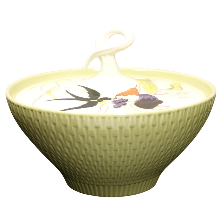 RED WING Mid 20th Century Capistrano Serving Bowl with Lid at 1stDibs