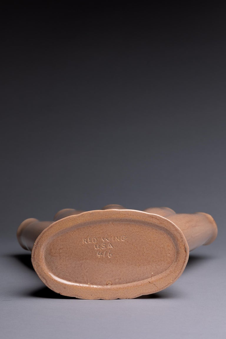 Red Wing Pottery Mid-Century Modern Vase For Sale at 1stDibs