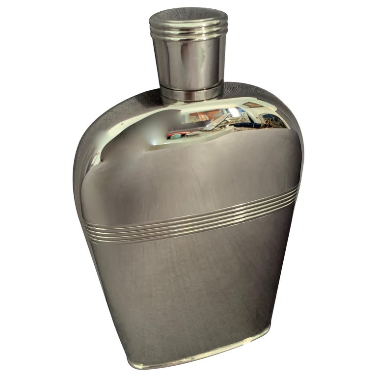 Reed and Barton Silver Plate Flask For Sale at 1stDibs
