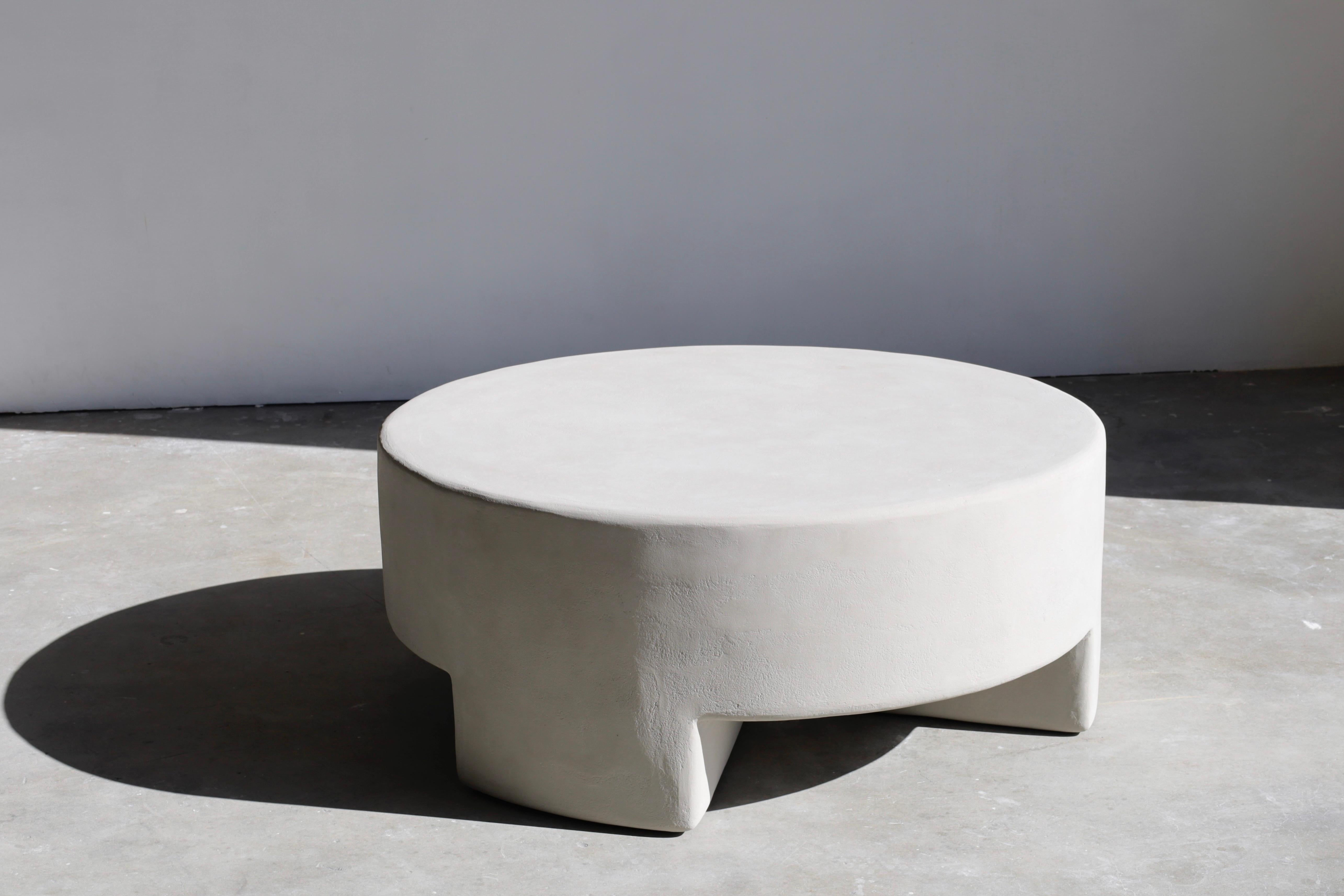 reed round plaster coffee table in hydra by öken house studios For Sale ...