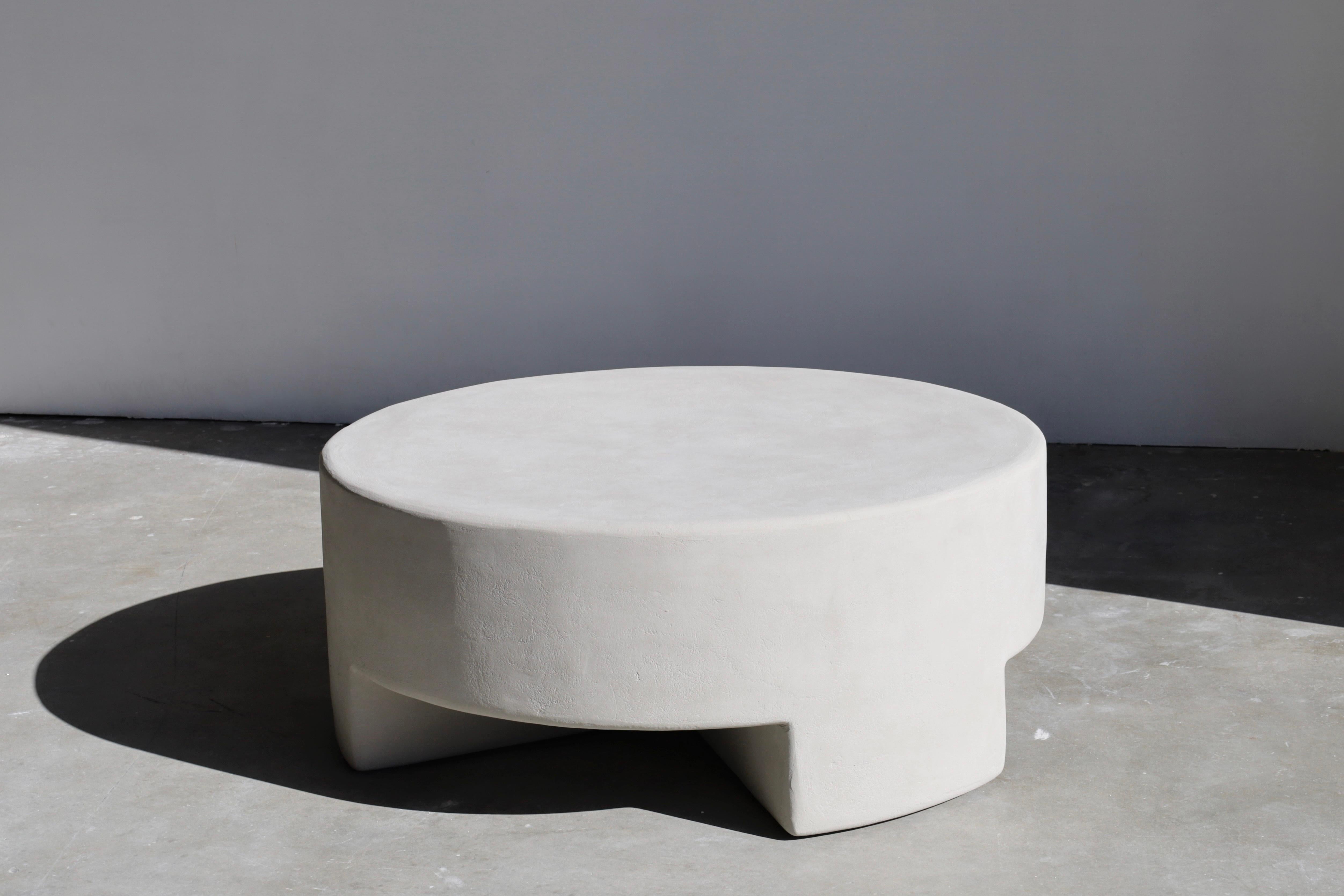 reed round plaster coffee table in hydra by öken house studios For Sale ...