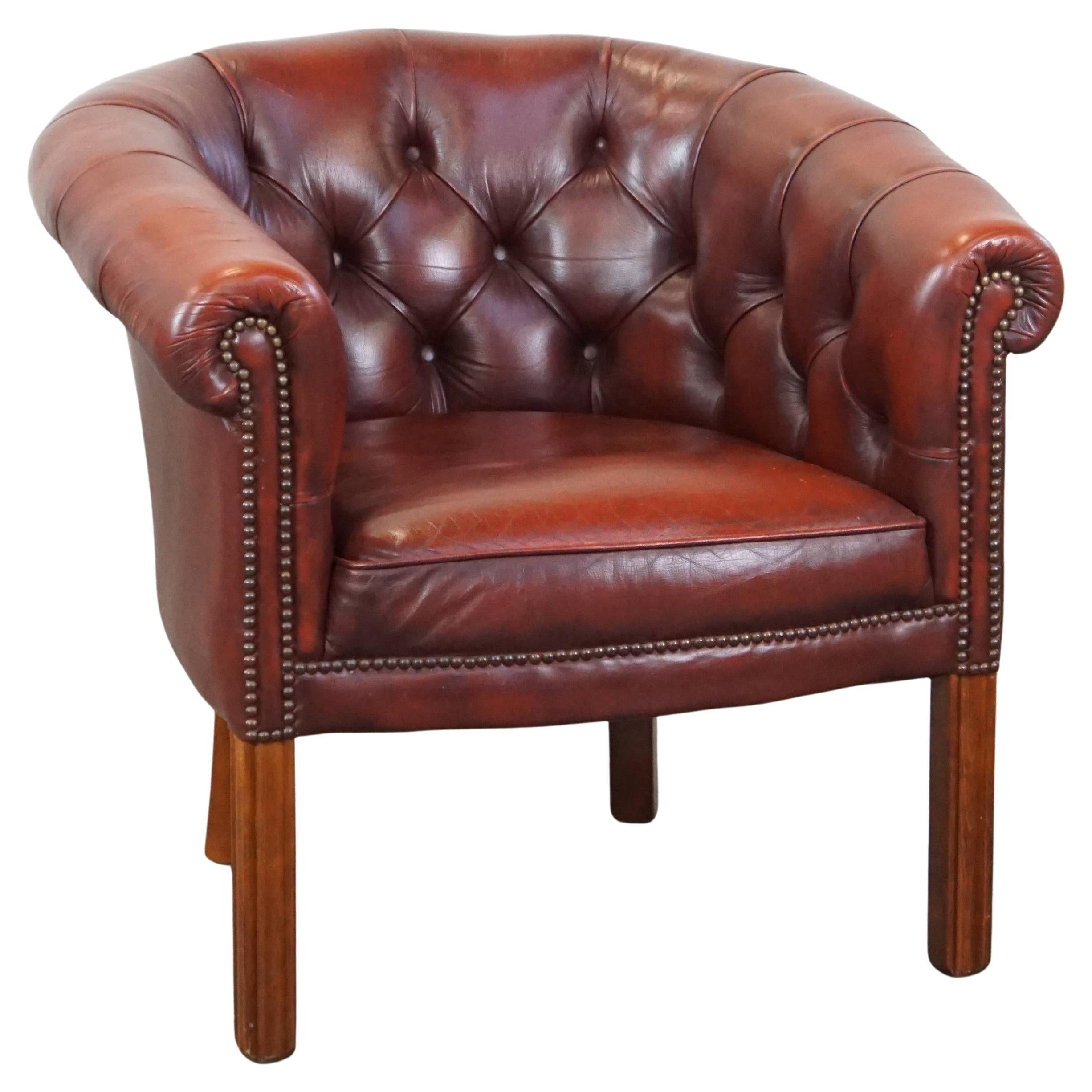 Small chesterfield chair store