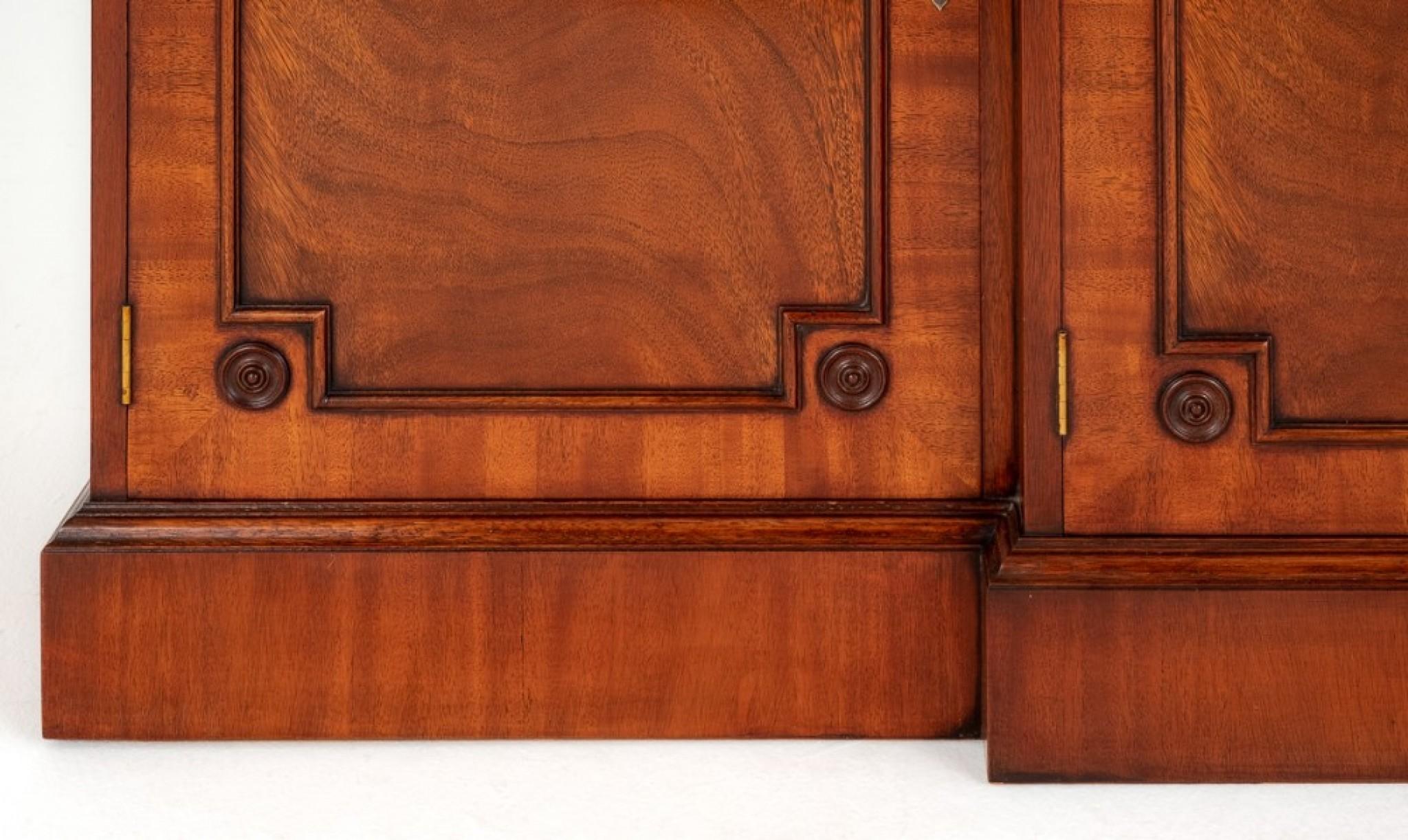 Regency Revival Sideboard Breakfront Mahogany Buffet For Sale at 1stDibs