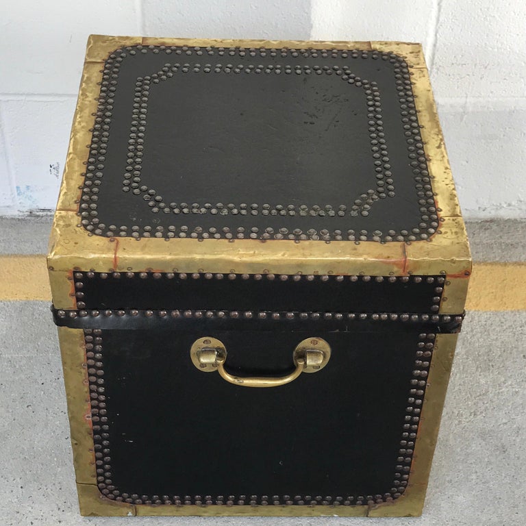 Regency Style Brass-Mounted Leather Cube Trunk For Sale at 1stDibs