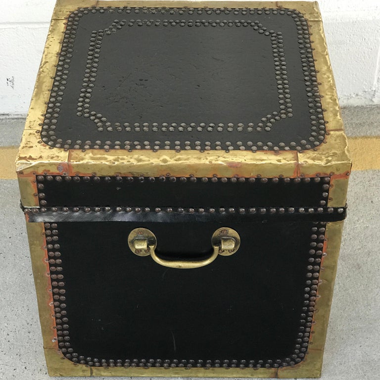 Regency Style Brass-Mounted Leather Cube Trunk For Sale at 1stDibs
