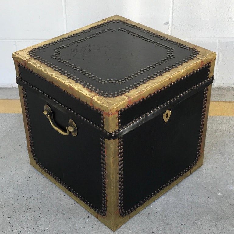 Regency Style Brass-Mounted Leather Cube Trunk For Sale at 1stDibs