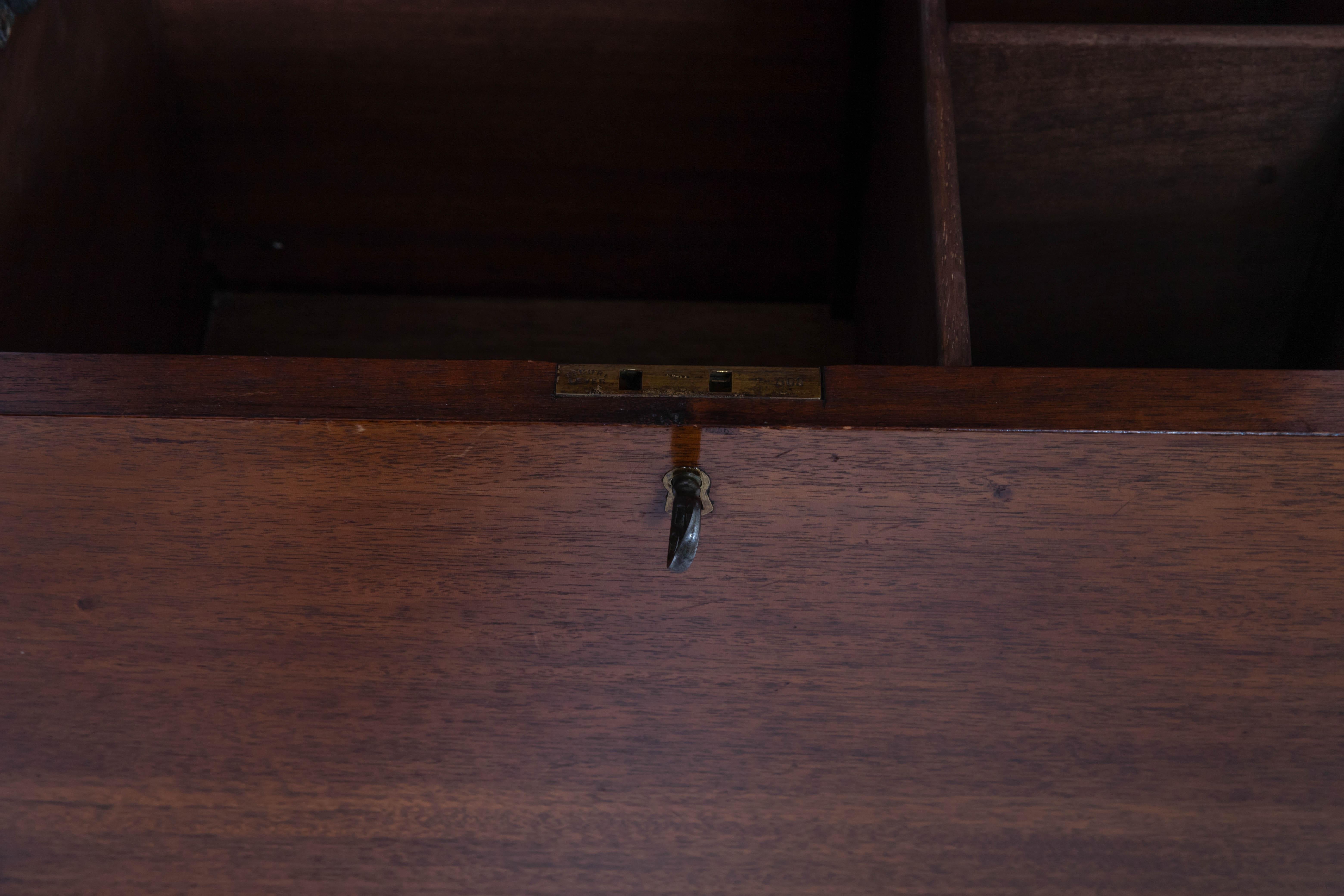 Regency Style Mahogany Wine Cellarette on Stand For Sale at 1stDibs ...