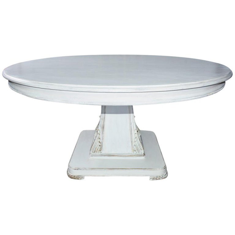 'Regency' Style Round Pedestal Dining Table at 1stDibs